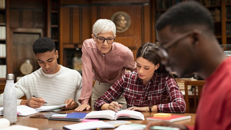 12 Tips to Get Good Grades in College - University of the Potomac